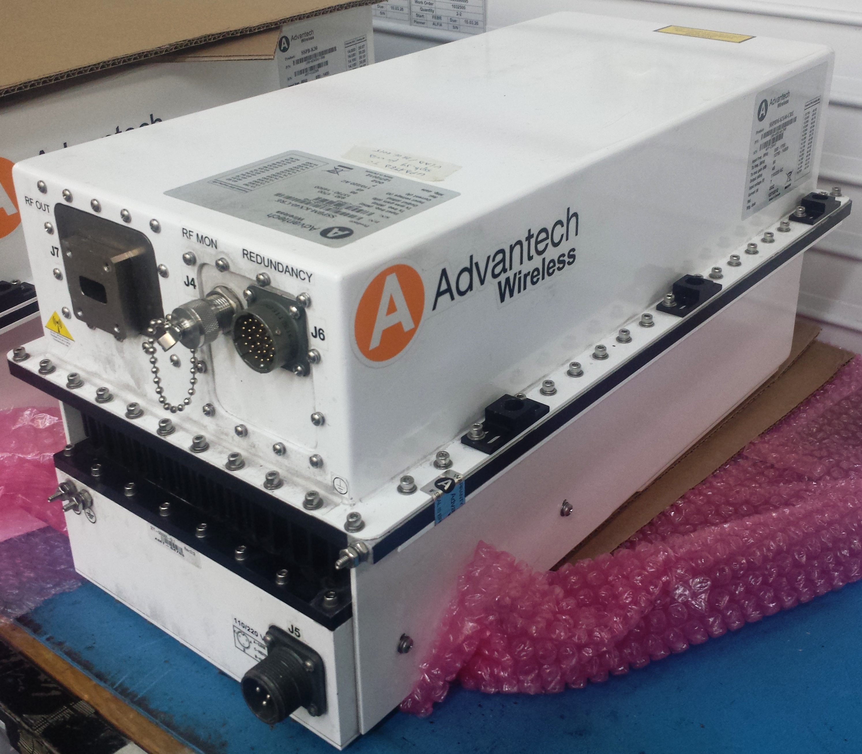 Advantech 40W Ku Extended Ku-Band SSPBM BUC - Advantech-40W-Kx-Band ...