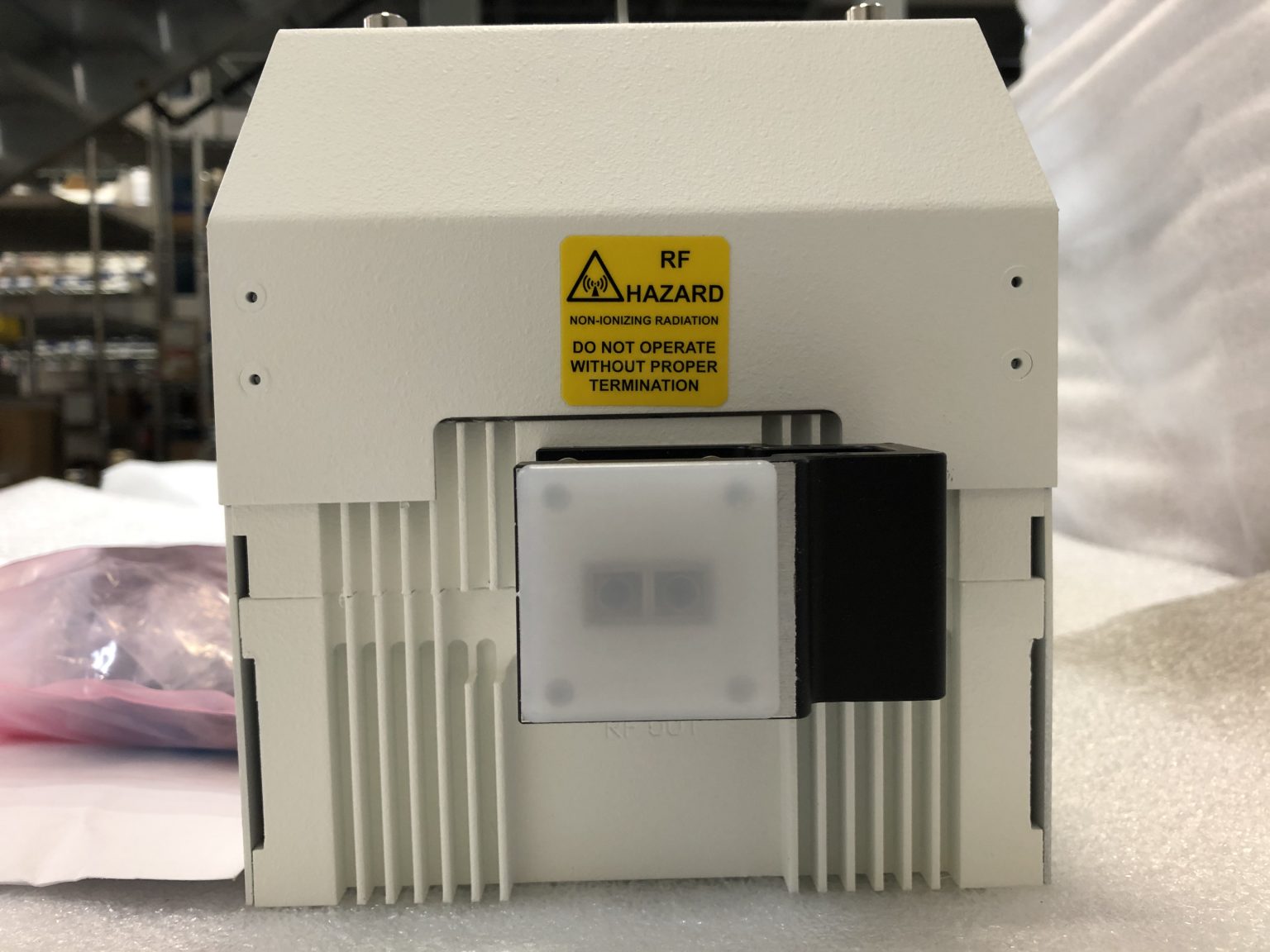 New Comtech 32W Psat 25W P1dB Full Ku-Band LPOD BUC - Satcom Solutions